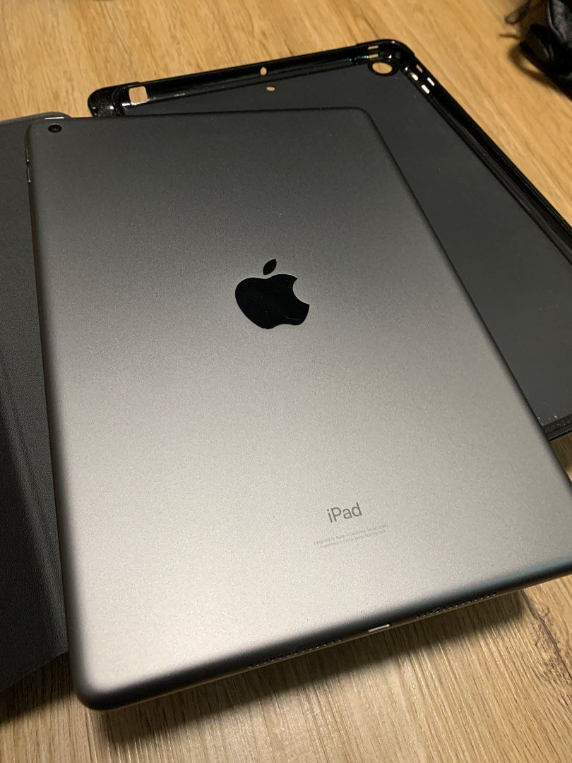 9th Gen Ipad 64gb Wifi used lightly for 4 months, Mobile Phones & Gadgets, Tablets, iPad on ...