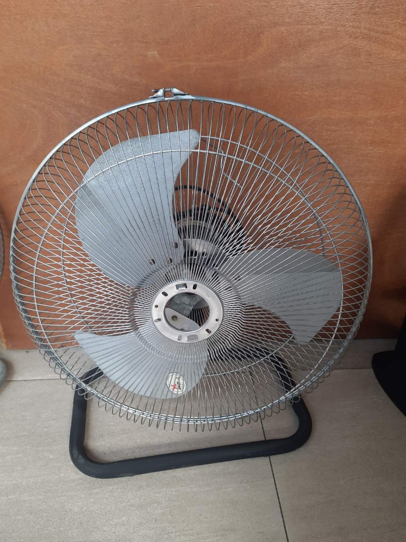 AIRMAX ELECTRIC FAN, Furniture & Home Living, Lighting & Fans, Fans on ...