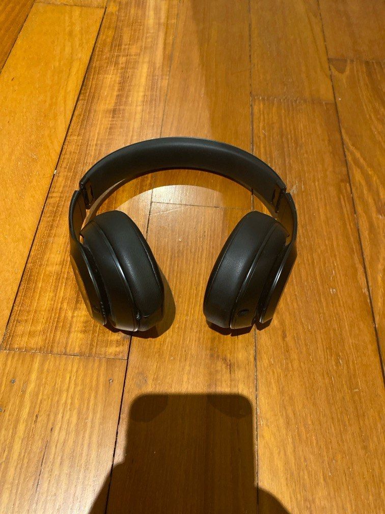 Beats solo, Audio, Headphones & Headsets on Carousell
