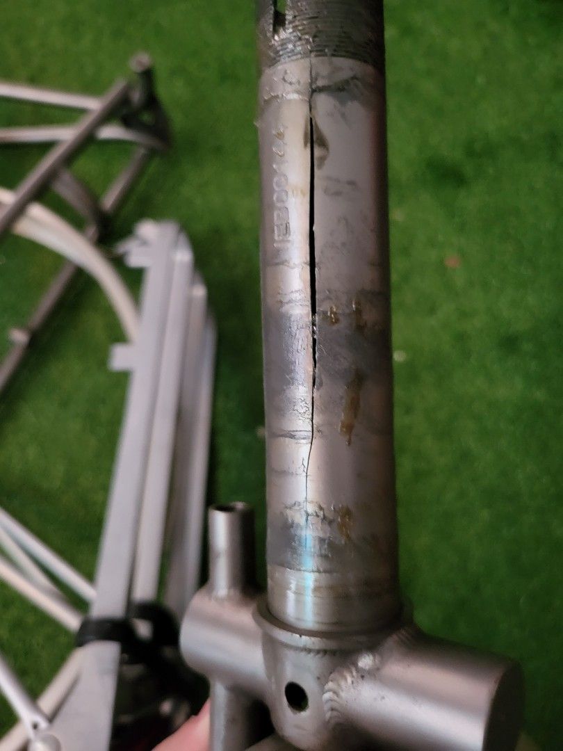 Brompton Original Superlight fork and triangle with rack, Sports ...