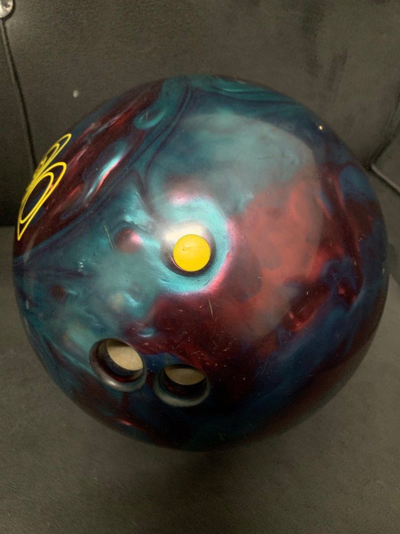 Brunswick Power Groove Reactive bowling ball, Sports Equipment, Sports ...