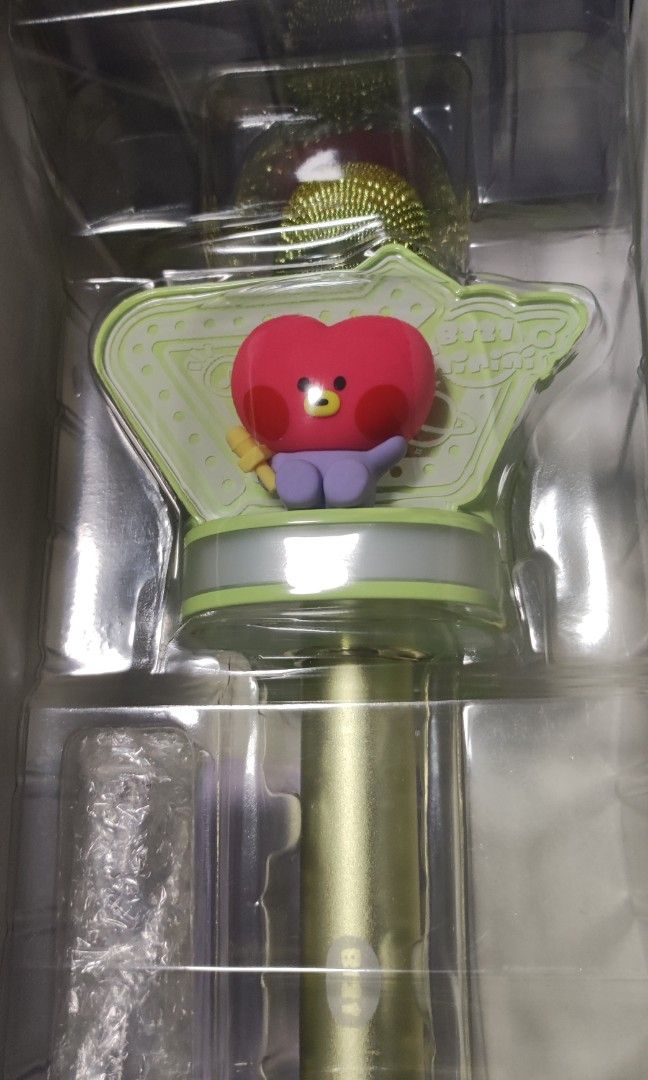 BT21 WIRELESS MIC SPEAKER( TATA), Hobbies & Toys, Memorabilia & Collectibles, K-Wave on Carousell