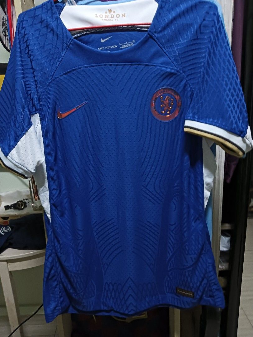 Chelsea 23/24 home kit, Men's Fashion, Activewear on Carousell