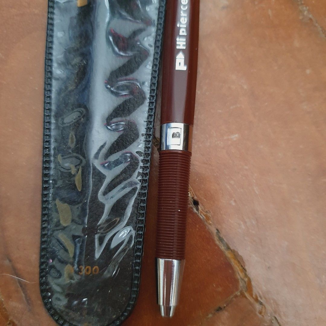 Colleen Lead Holder Mechanical Pencil, Hobbies & Toys, Stationary ...