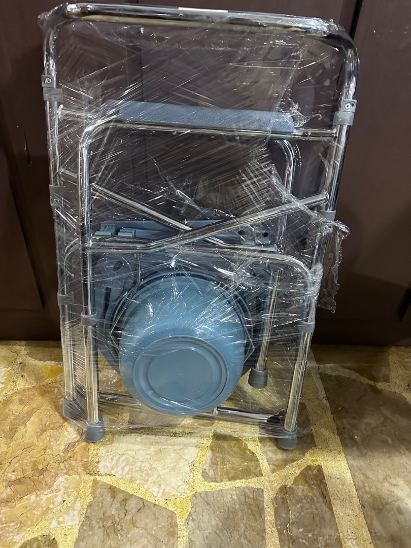 Commode chair skeleton, Health & Nutrition, Medical Supplies & Tools on ...