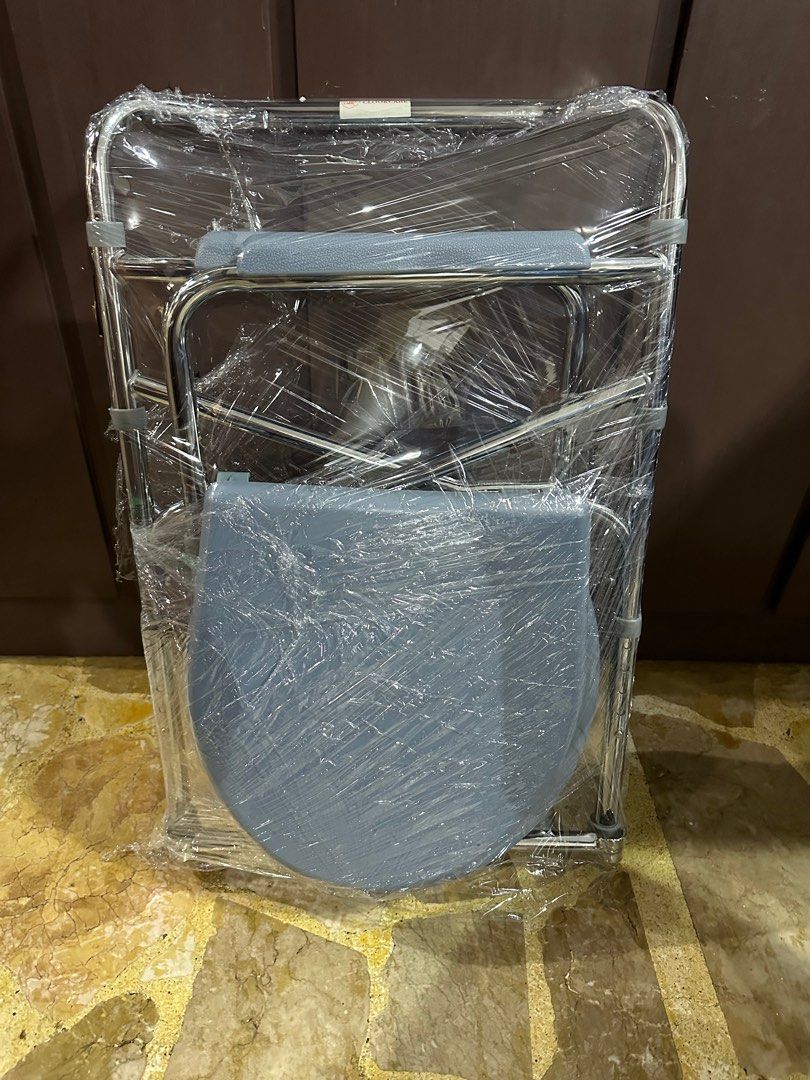 Commode chair skeleton, Health & Nutrition, Medical Supplies & Tools on ...