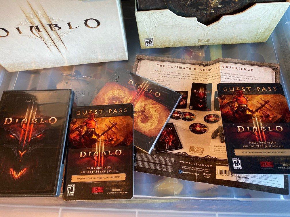 Diablo 3 collector's edition with special thumb drive , Hobbies & Toys ...