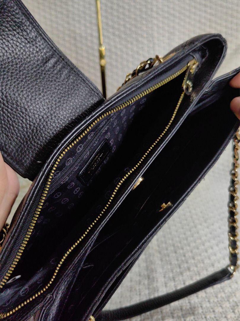 Double M Milano Shoulder Bag, Women's Fashion, Bags & Wallets, Shoulder ...