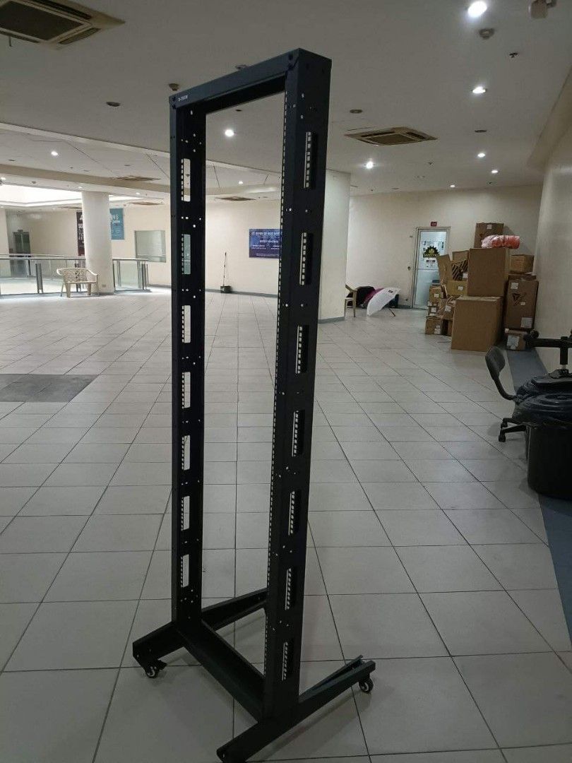 D-Tech Open Bay Rack 22U/37U or 3.5FT/6FT with Caster Wheels, Furniture ...