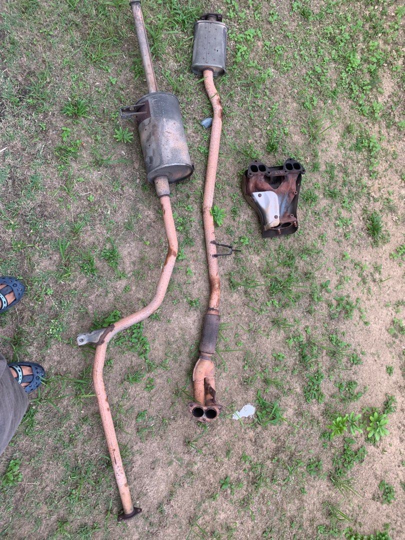 Ekzos Standard Saga Iswara Aeroback, Auto Accessories on Carousell