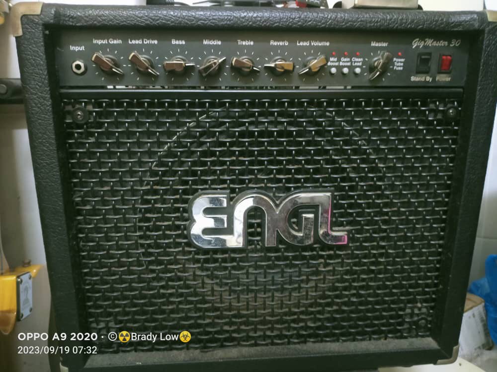 ENGL E300 Combo 30W All Tube Guitar Amp, Hobbies & Toys, Music & Media ...