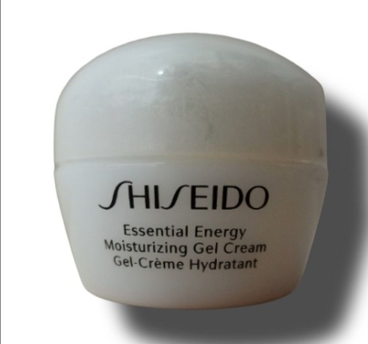 Essential energy moisturizing gel cream 10ml, Beauty & Personal Care ...