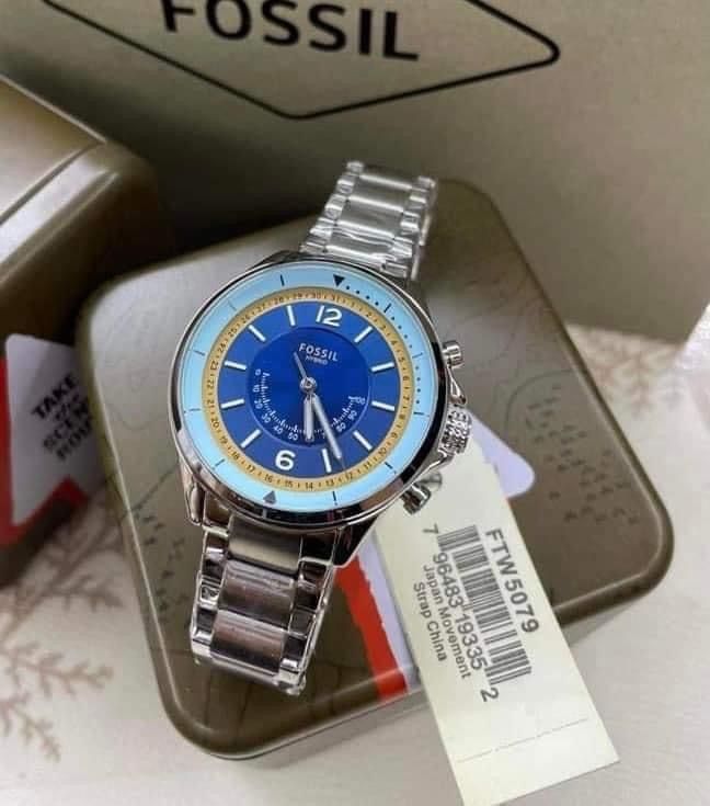 Fossil Watch, Women's Fashion, Watches & Accessories, Watches on Carousell