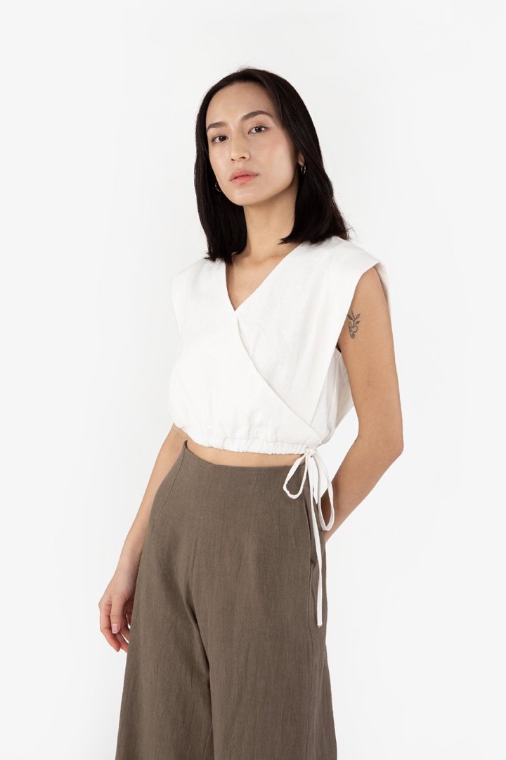 FTO Fromthereon Kye Top, Women's Fashion, Tops, Sleeveless on Carousell