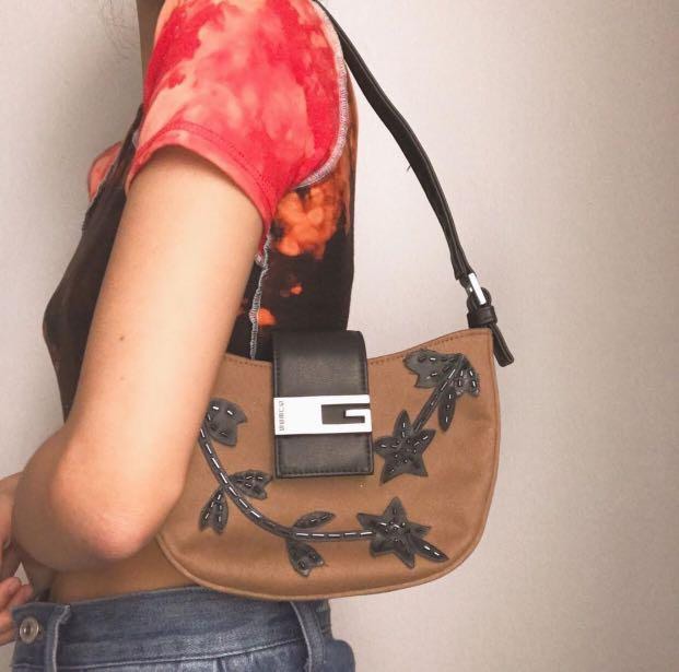 Guess Vintage Brown Floral Beaded Shoulder Bag, Women's Fashion, Bags ...