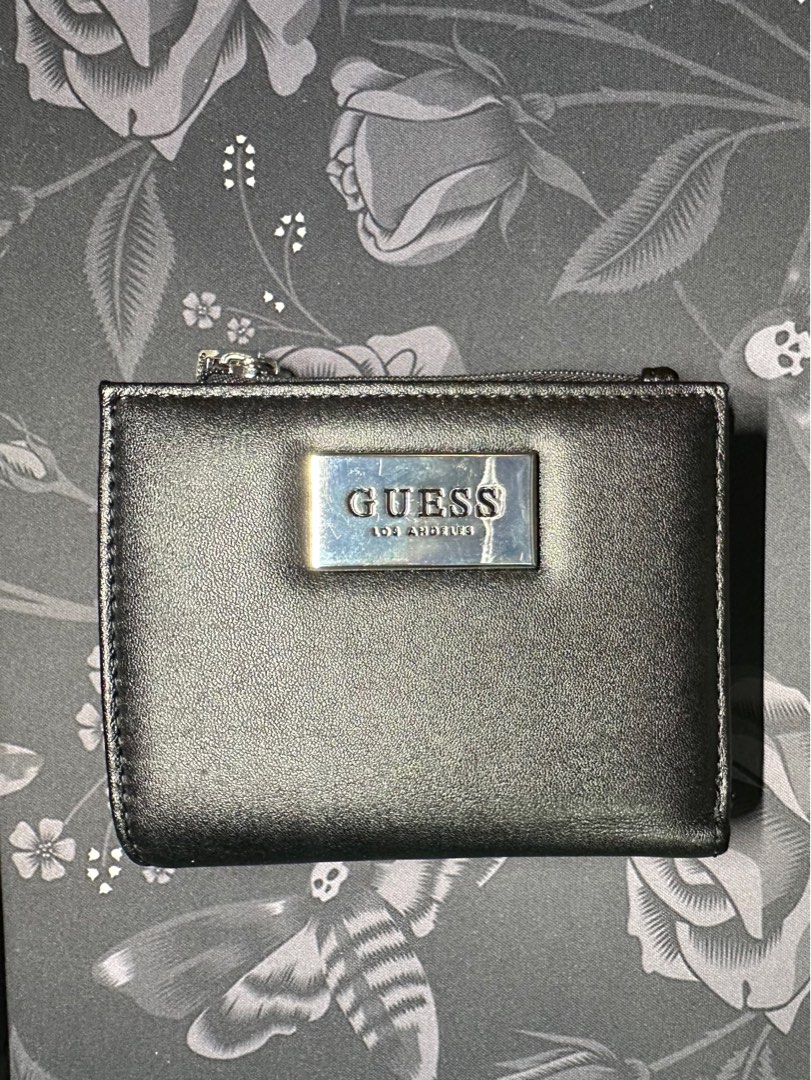 Guess Wallet, Women's Fashion, Bags & Wallets, Wallets & Card holders ...