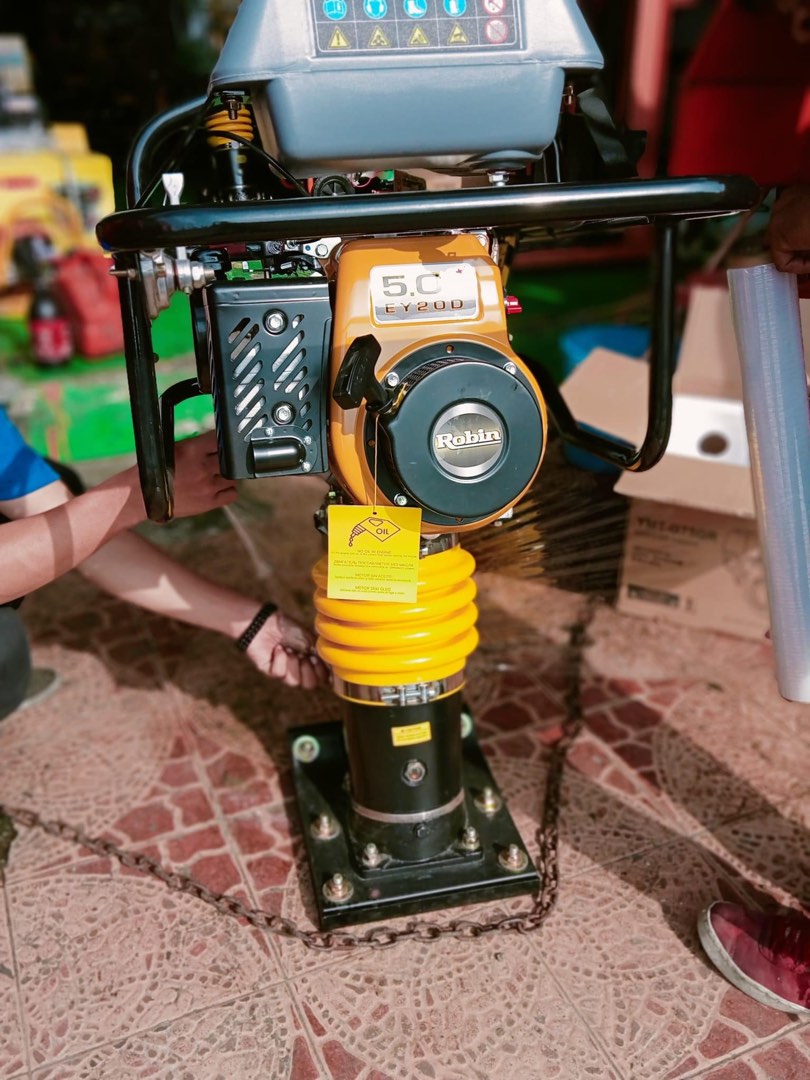 HAKATA TAMPING RAMMER, Commercial & Industrial, Construction Tools ...