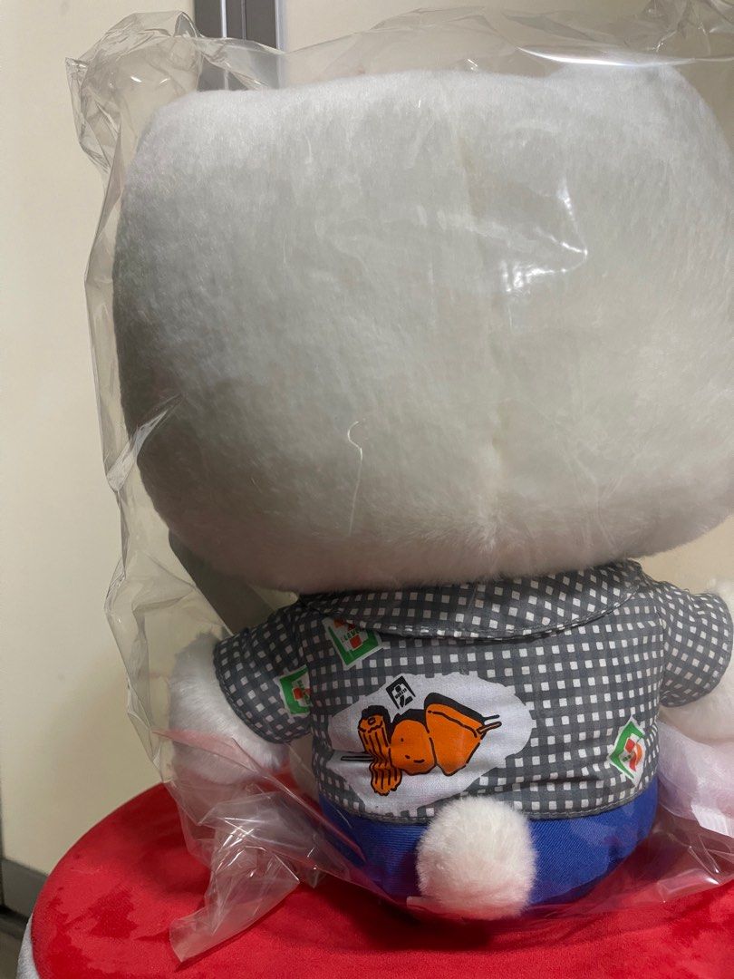 Hello Kitty 7 Eleven 35th anniversary Japan Rare, Hobbies & Toys ...