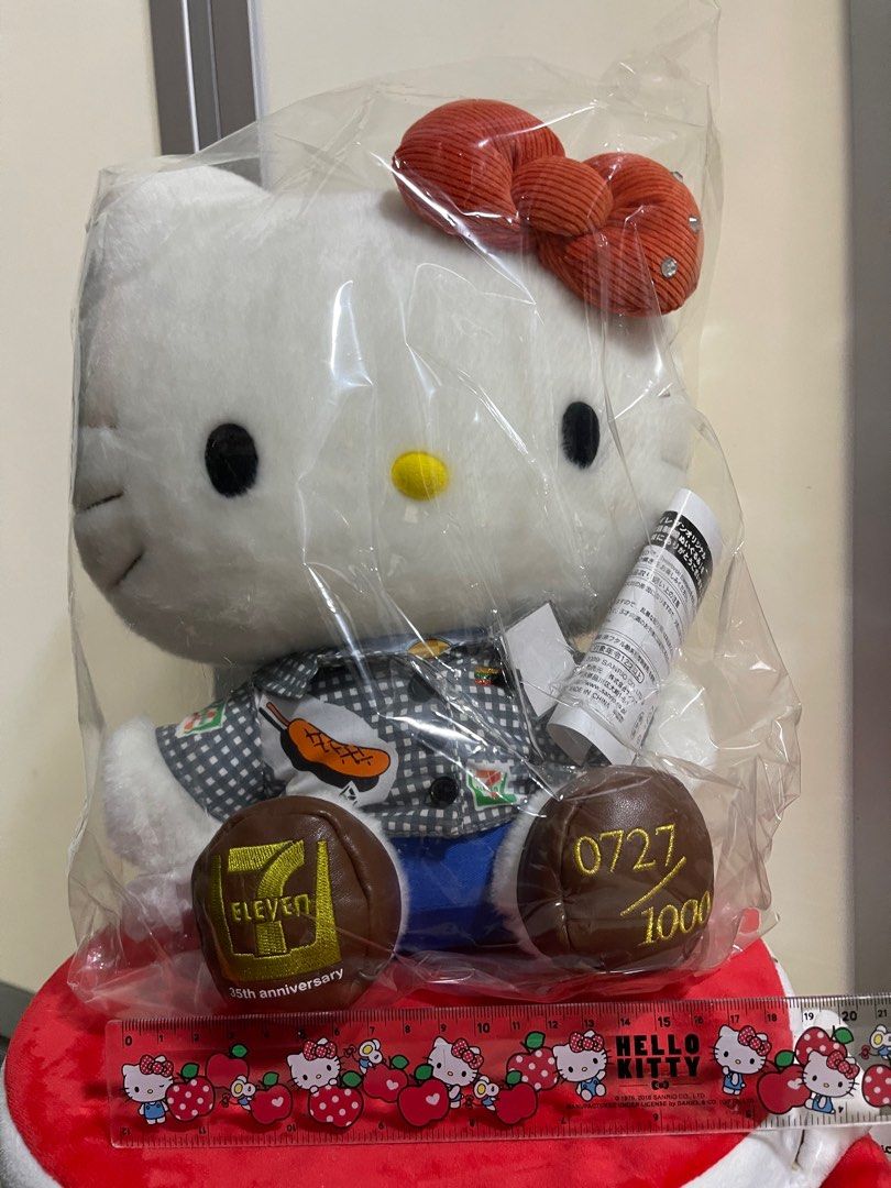 Hello Kitty 7 Eleven 35th anniversary Japan Rare, Hobbies & Toys ...