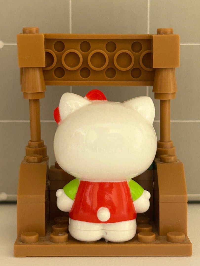 Hello kitty legos, Hobbies & Toys, Toys & Games on Carousell