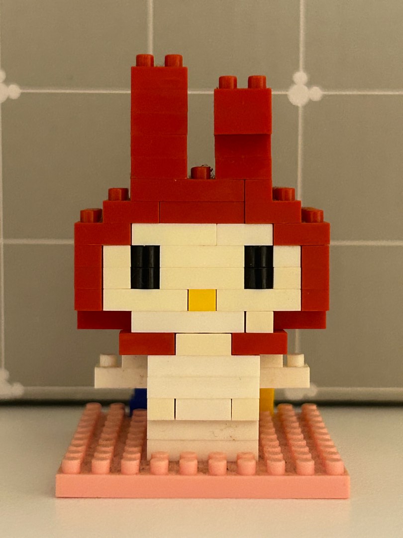Hello kitty legos, Hobbies & Toys, Toys & Games on Carousell