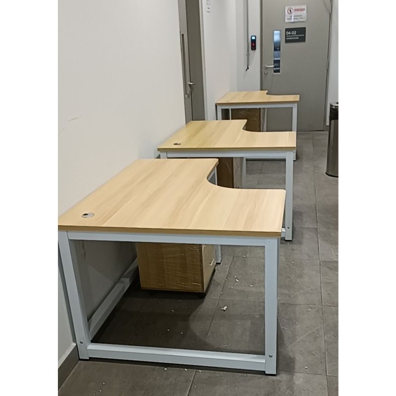 HF!L-Shape Study Desk Metal Leg Study Table Free Delivery , Furniture ...