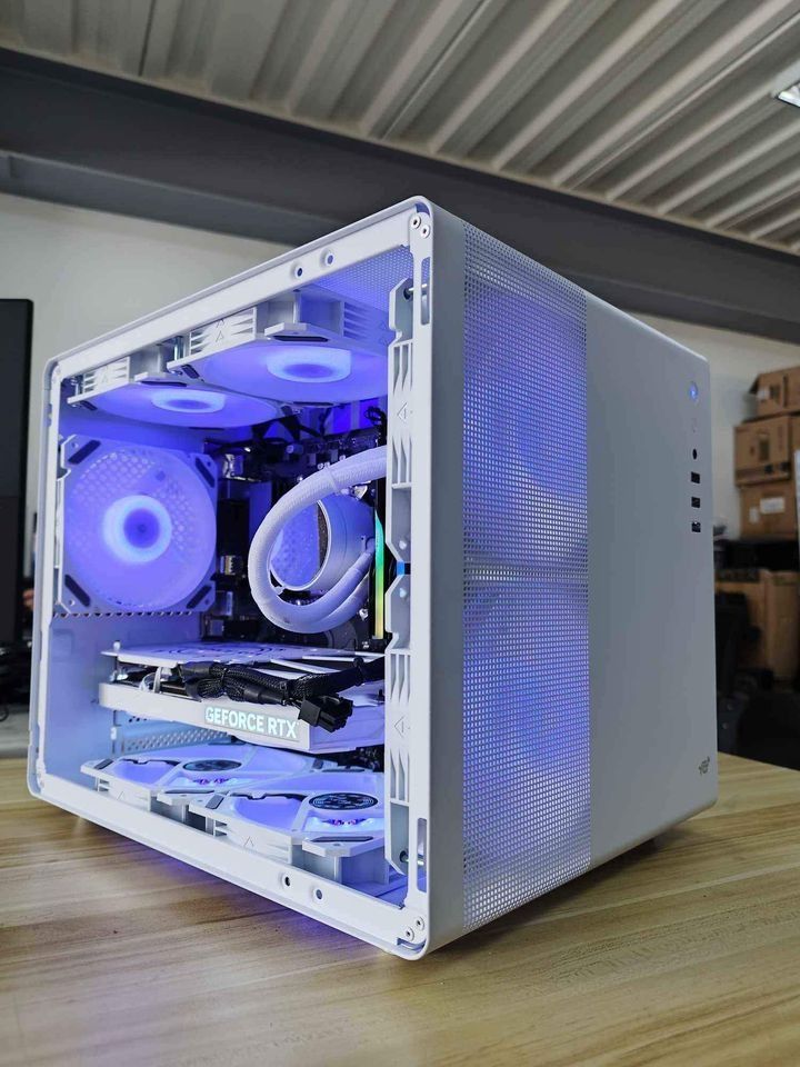 HIGH END PRE BUILT SYSTEM UNIT, Computers & Tech, Desktops on Carousell