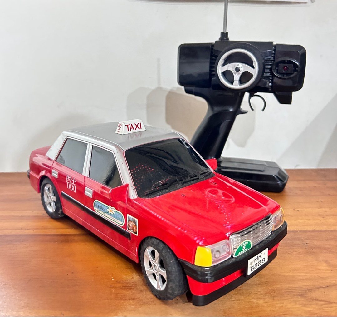 Hong Kong Taxi car with remote control (Batteries not included ...