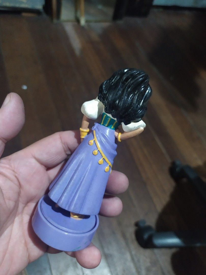 Hunchback of Notre Dame Esmeralda figure, Hobbies & Toys, Toys & Games ...
