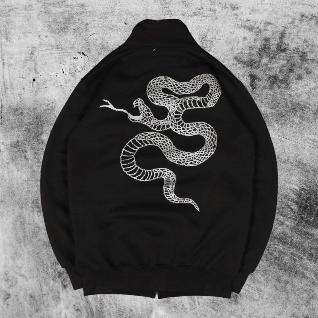 Jaket Zipper Philipp Plein Snakes PP Hitam, Fesyen Pria, Pakaian , Baju ...