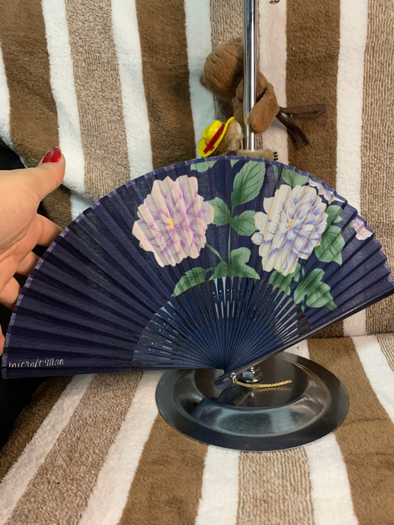 Japan abaniko, Women's Fashion, Watches & Accessories, Other ...