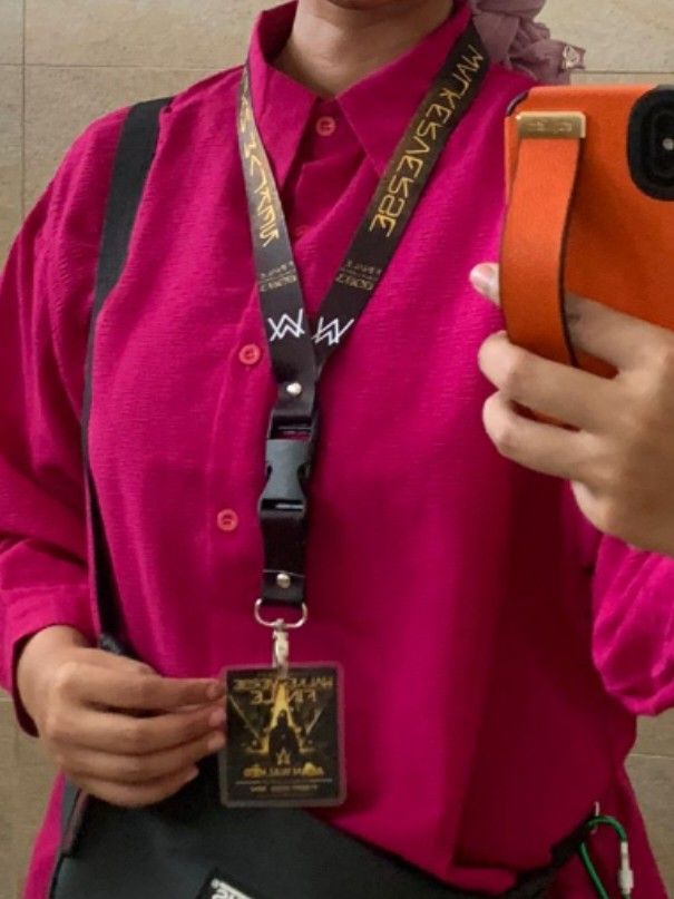 Lanyard Alan Walker Walkerverse KL 2023, Hobbies & Toys, Collectibles & Memorabilia, Fan ...