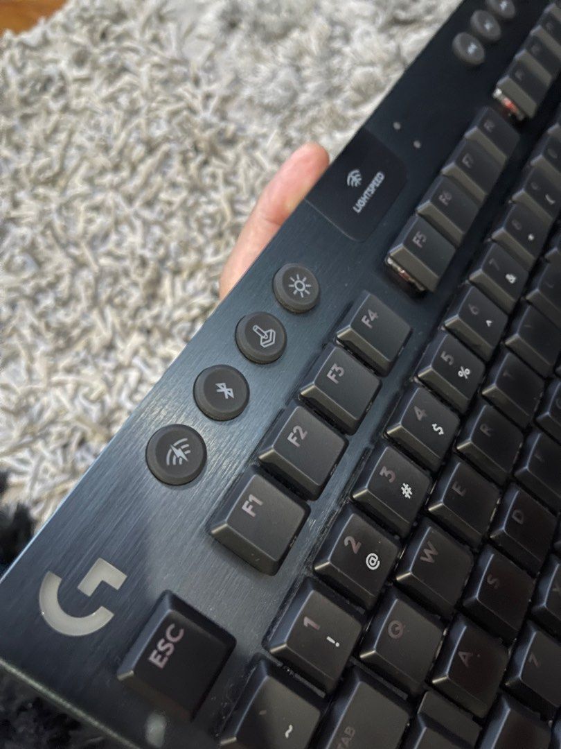 Logitech G913 TKL Keyboard, Computers & Tech, Parts & Accessories, Computer Keyboard on Carousell
