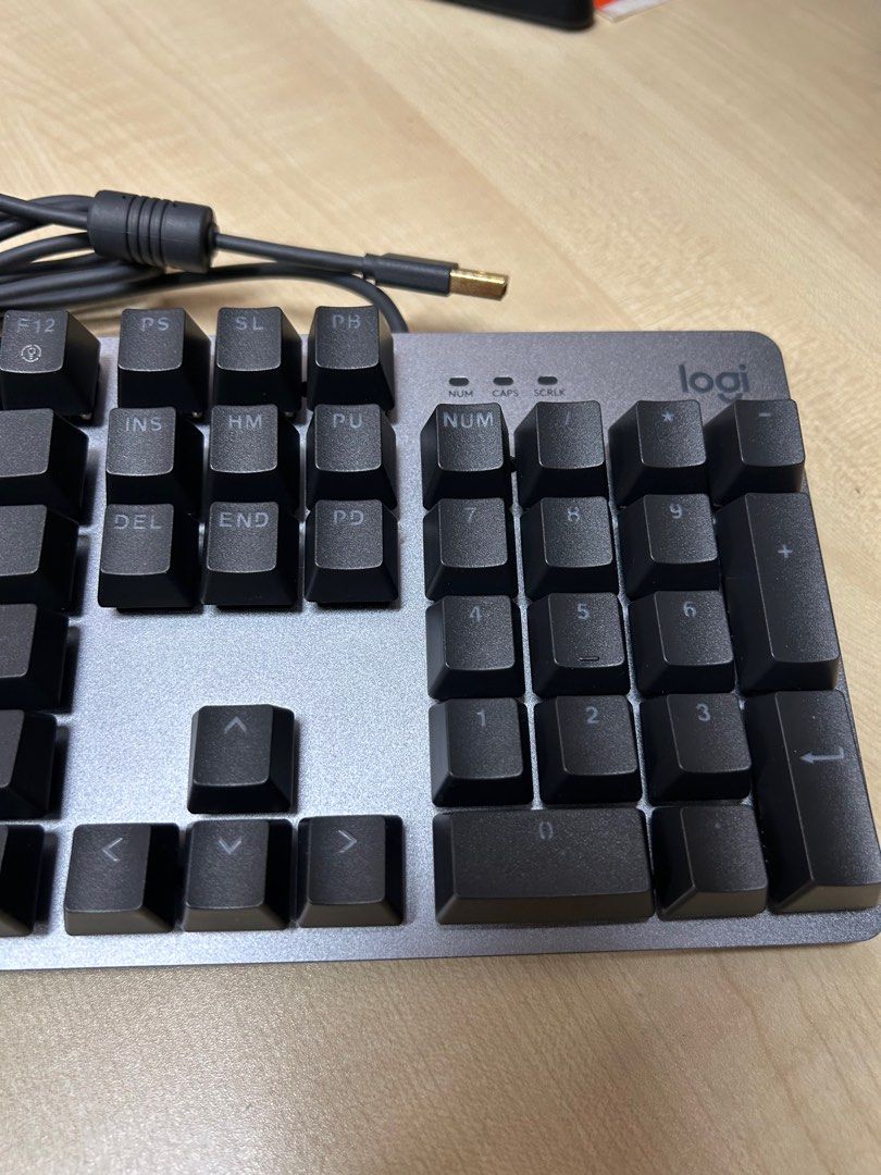 Logitech K845 Mechanical Keyboard brown switches (tactile) wired and ...