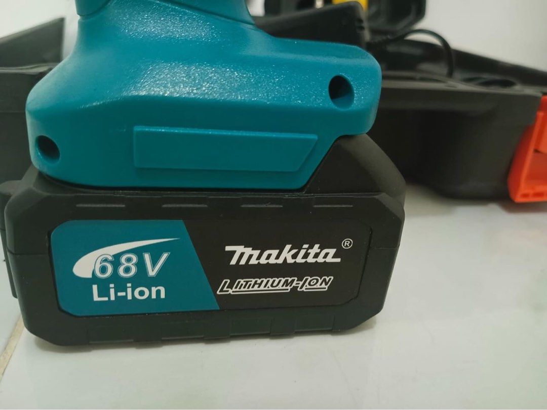 Makita 68V Cordless Pressure Washer, Commercial & Industrial, Construction Tools & Equipment on ...