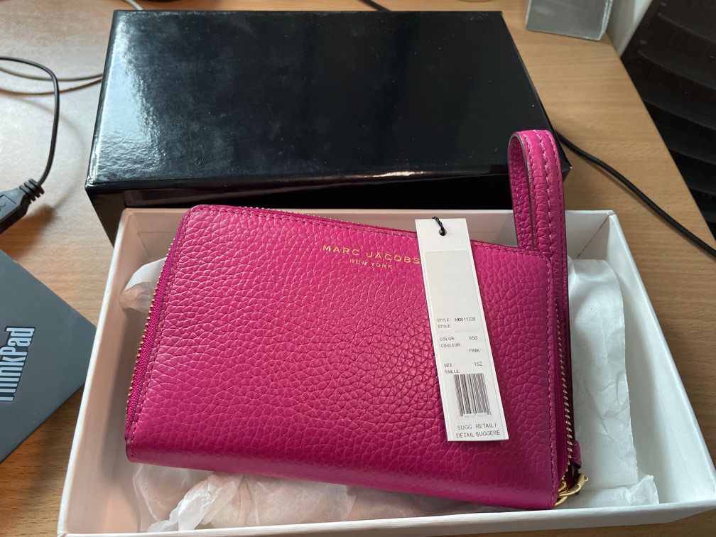 Marc Jacobs wallets, Women's Fashion, Bags & Wallets, Purses & Pouches ...