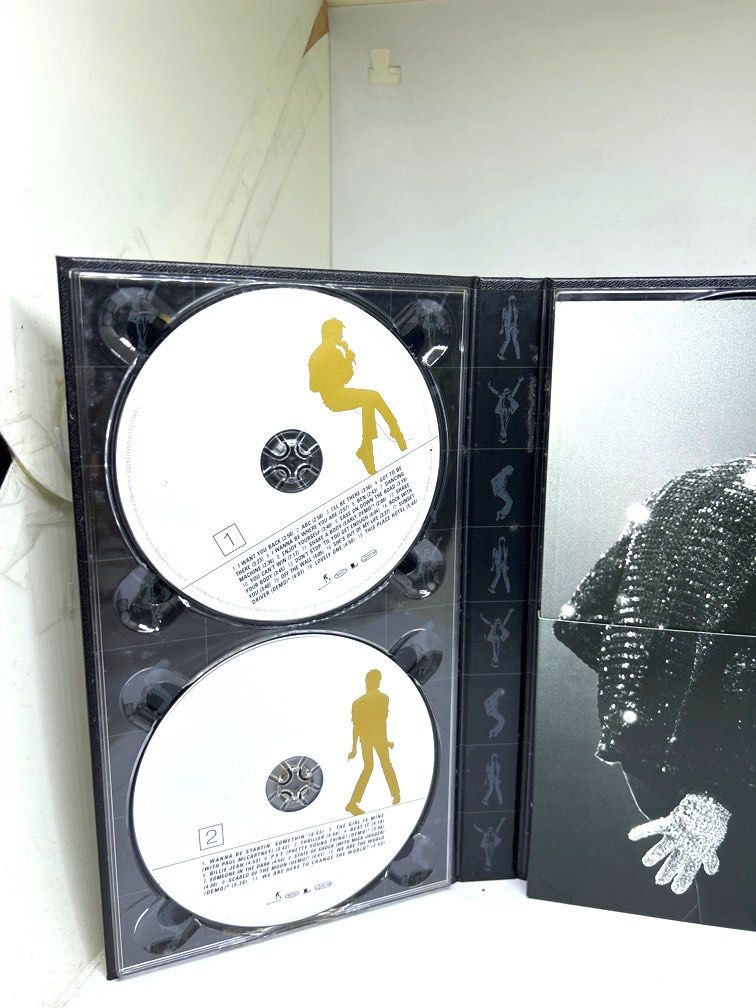 Michael Jackson : The Ultimate Collection Set, Hobbies & Toys ...
