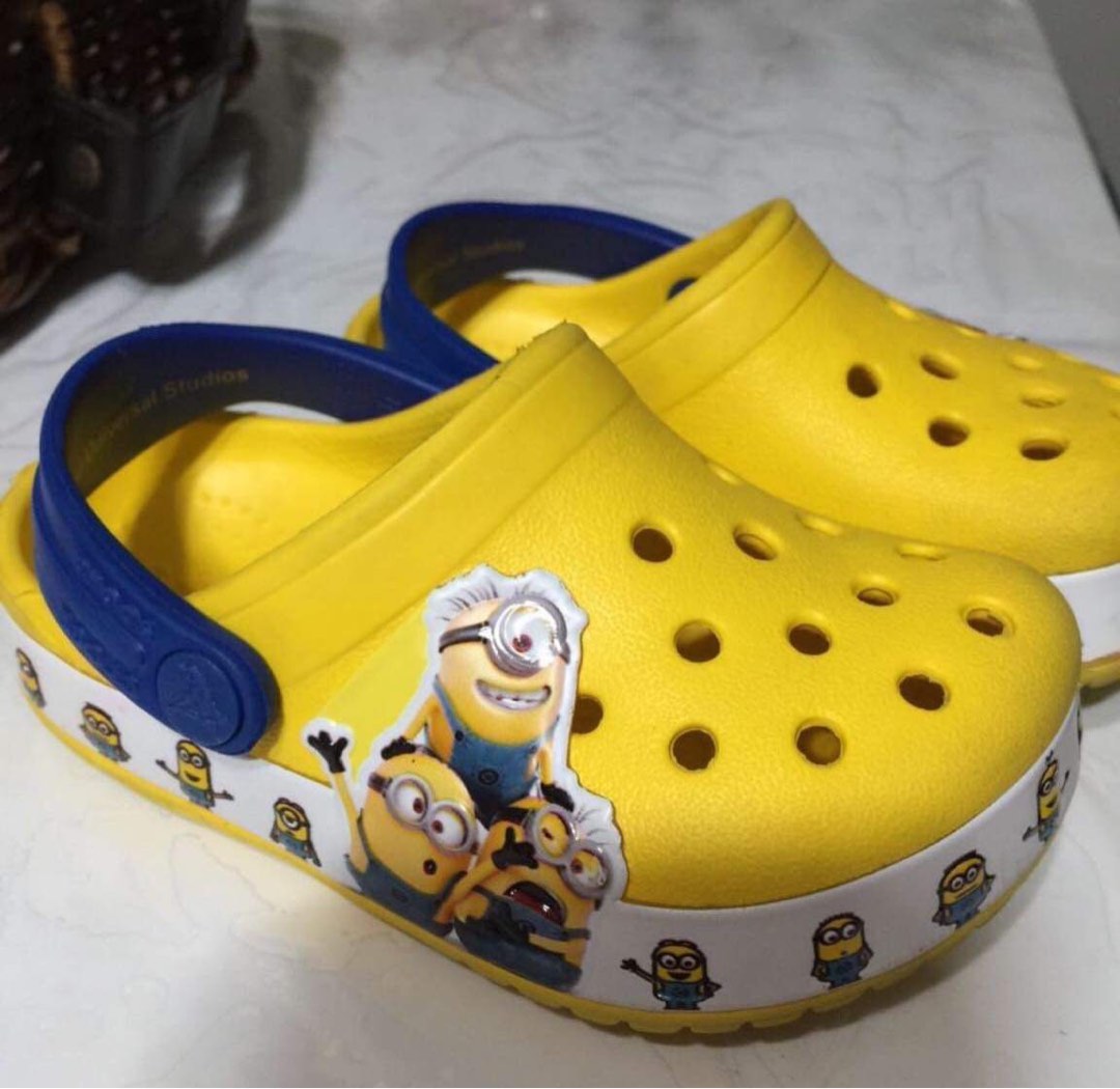 Minion crocs (14cm/6C), Babies & Kids, Babies & Kids Fashion on Carousell