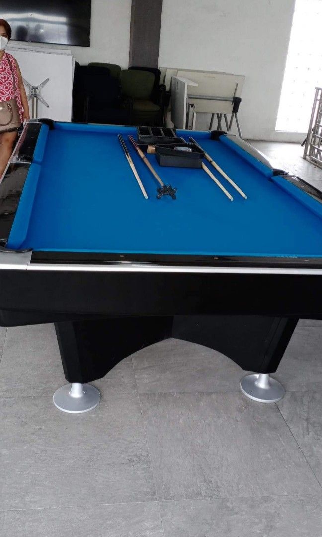 ORIGINAL KANGAROO ADJUSTABLE LEG STANDARD BILLIARD TABLE, Sports ...