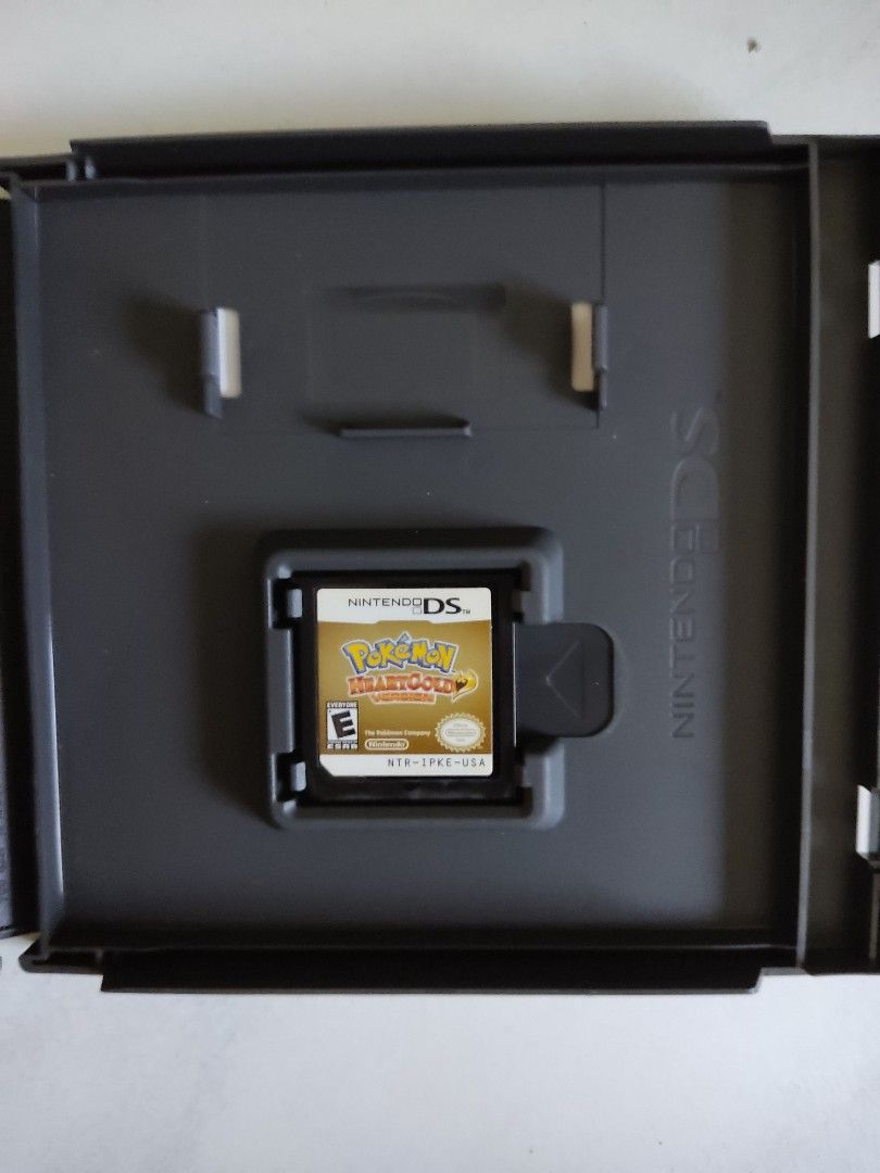 Pokemon Heartgold with Pokewalker, Video Gaming, Video Games, Nintendo ...