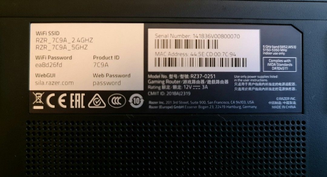 RAZOR RZ37 Gaming Wireless Router + 4 Gigabit Ethernet ports, network ...