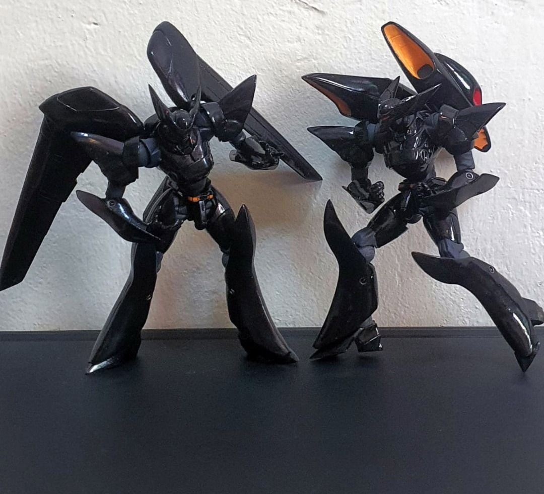 Revoltech Mobile Police Patlabor: Peacemaker + Griffon, Hobbies & Toys ...