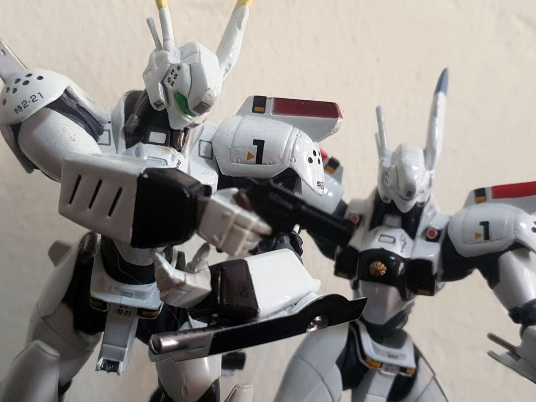 Revoltech Mobile Police Patlabor: Peacemaker + Griffon, Hobbies & Toys ...