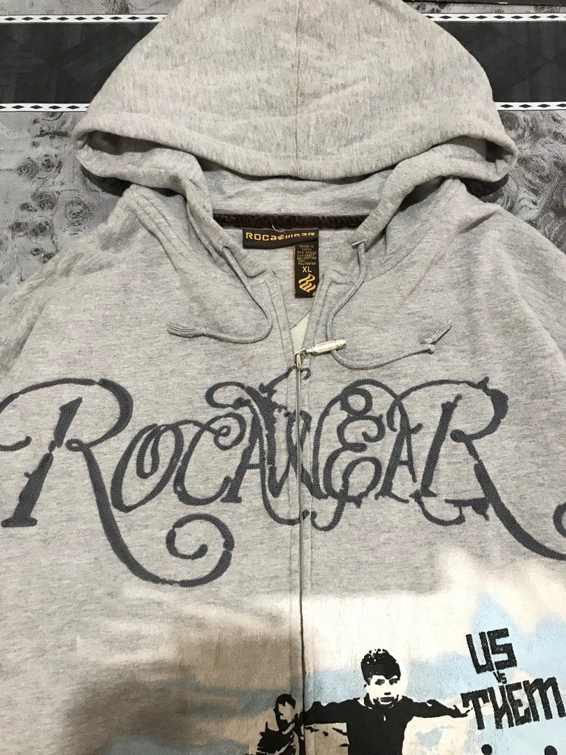 Rocawear "us vs. them" big print full zip jacket, Men's Fashion, Coats ...