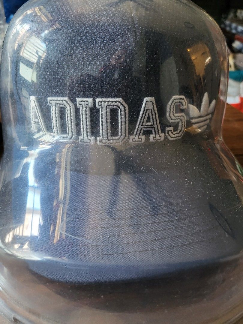 Round Cap, Men's Fashion, Watches & Accessories, Caps & Hats on Carousell