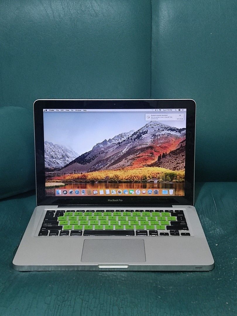 Rush MacBook pro core i7 2011 6Gb ram 320gb, Computers & Tech, Laptops ...