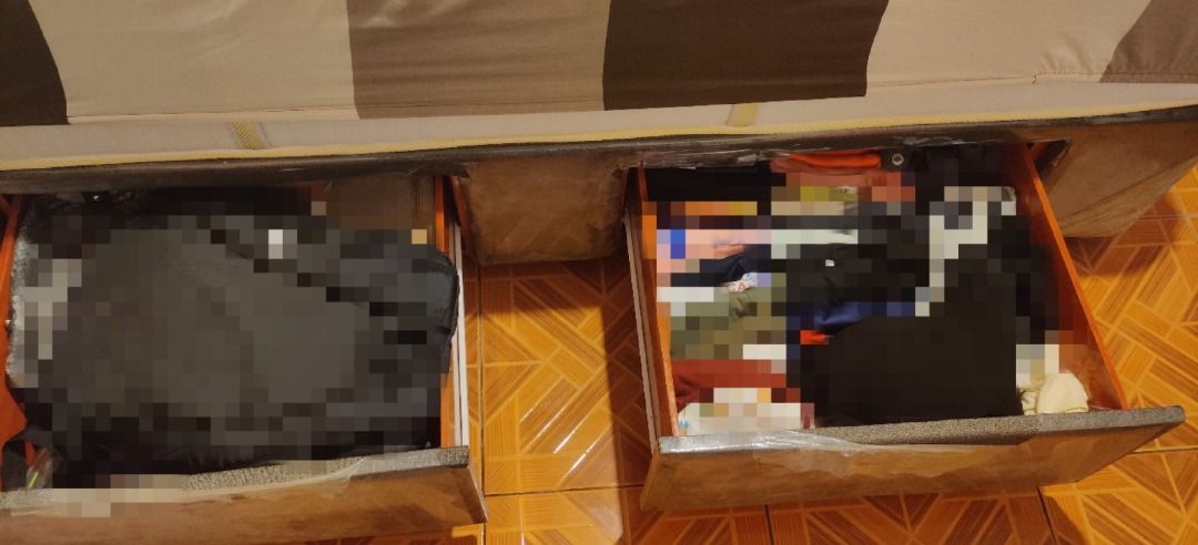 Salem boxbed base with 2 drawers and headboard, Furniture & Home Living, Furniture, Bed Frames ...