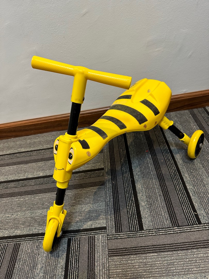 Scuttlebug 3 Wheel Ride, Hobbies & Toys, Toys & Games on Carousell