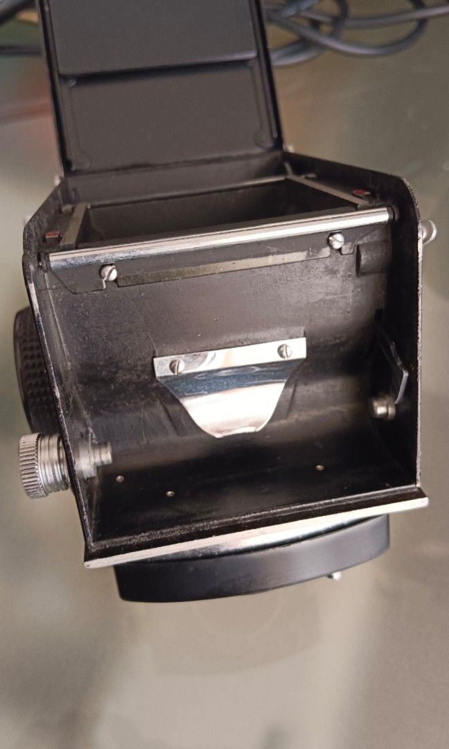 Seagull 4A-103 TLR twin lens reflex, Photography, Cameras on Carousell