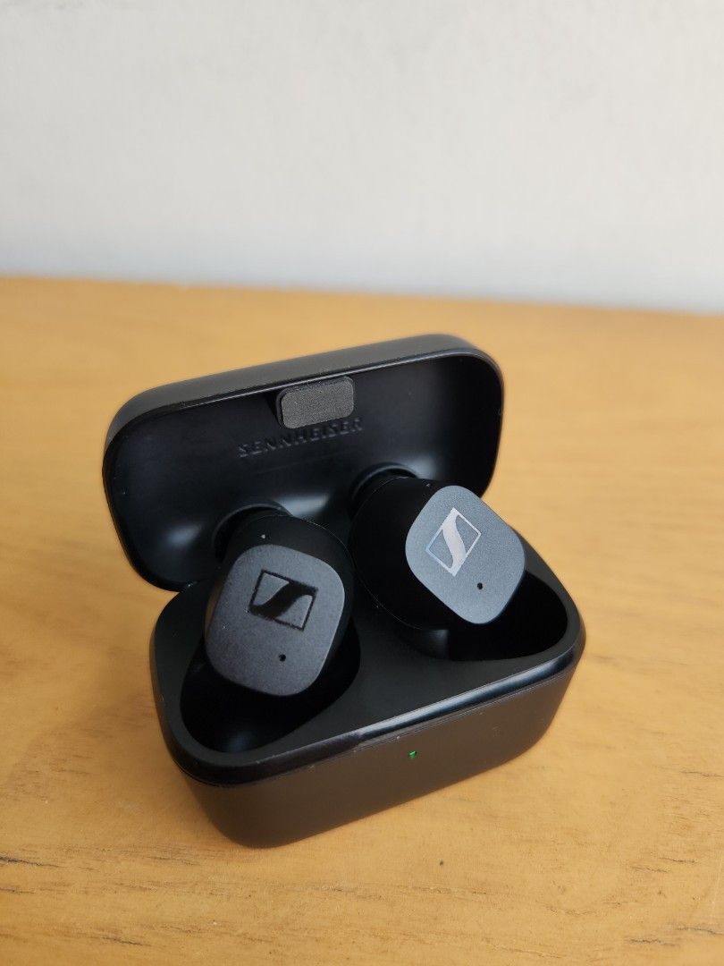 SENNHEISER TRUE WIRELESS Earphone, Audio, Earphones on Carousell
